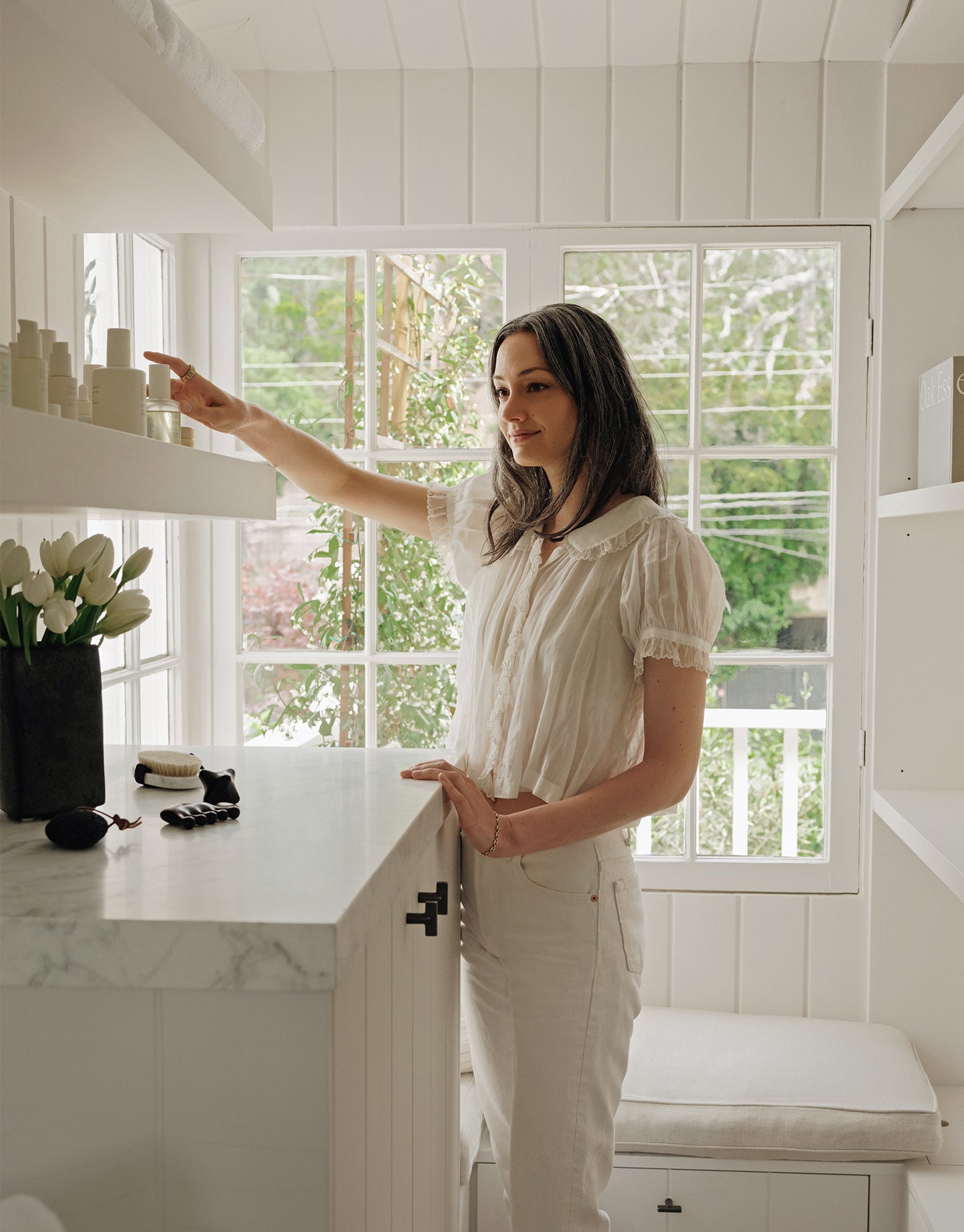 Esthetician Julia Barna's Blemish-Prone Skincare Routine – Oak Essentials